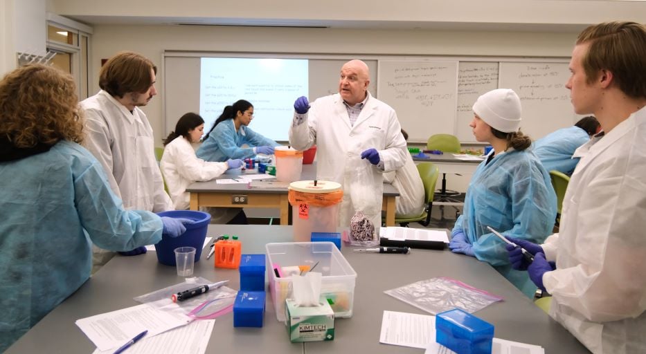 Around Campus - Genetics Lab CSI