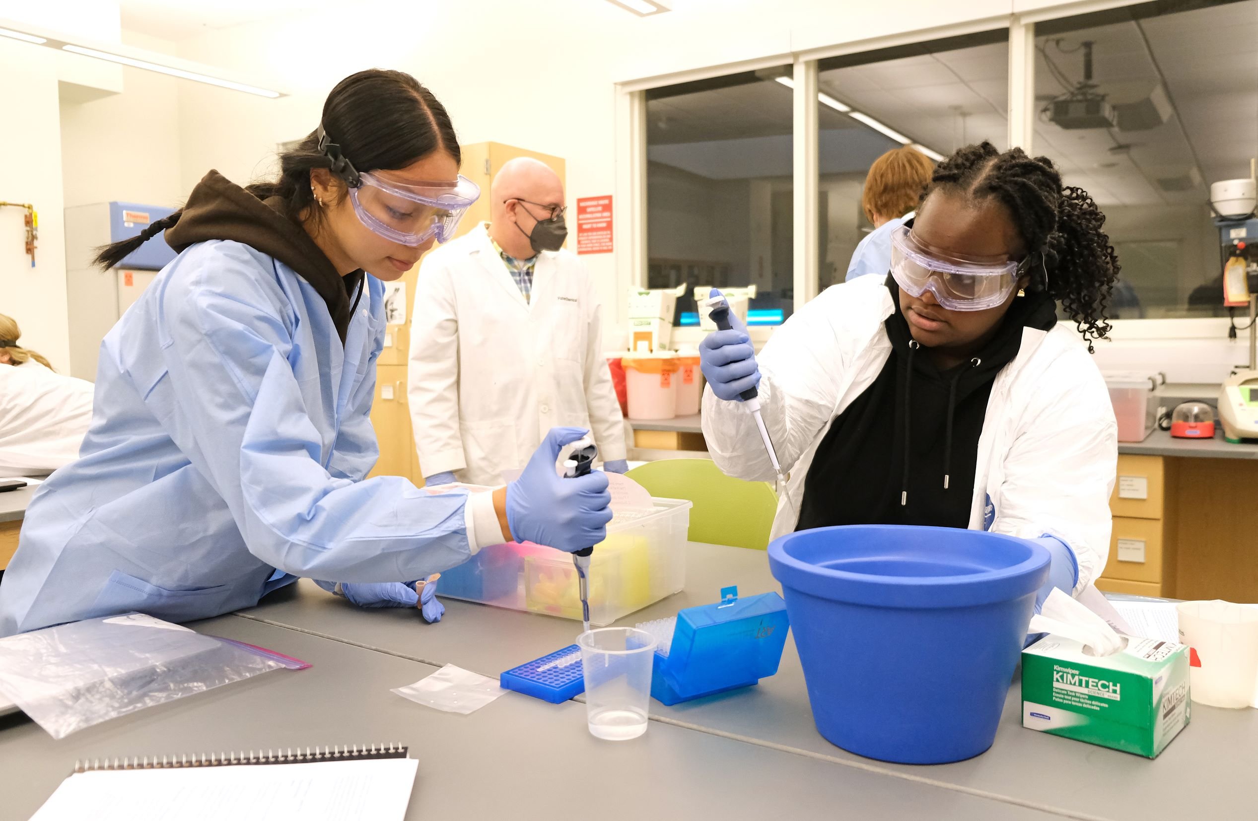 Around Campus - Genetics Lab CSI