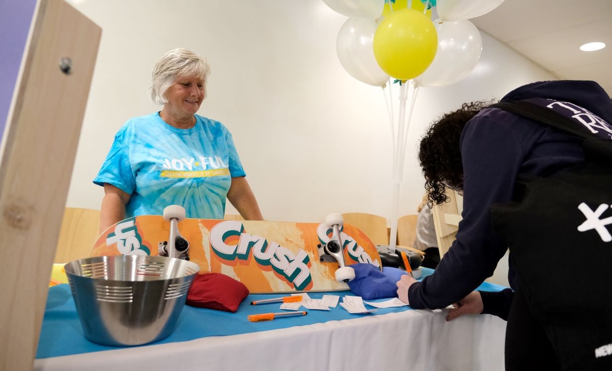 Chartwells Dining Spreading Joy