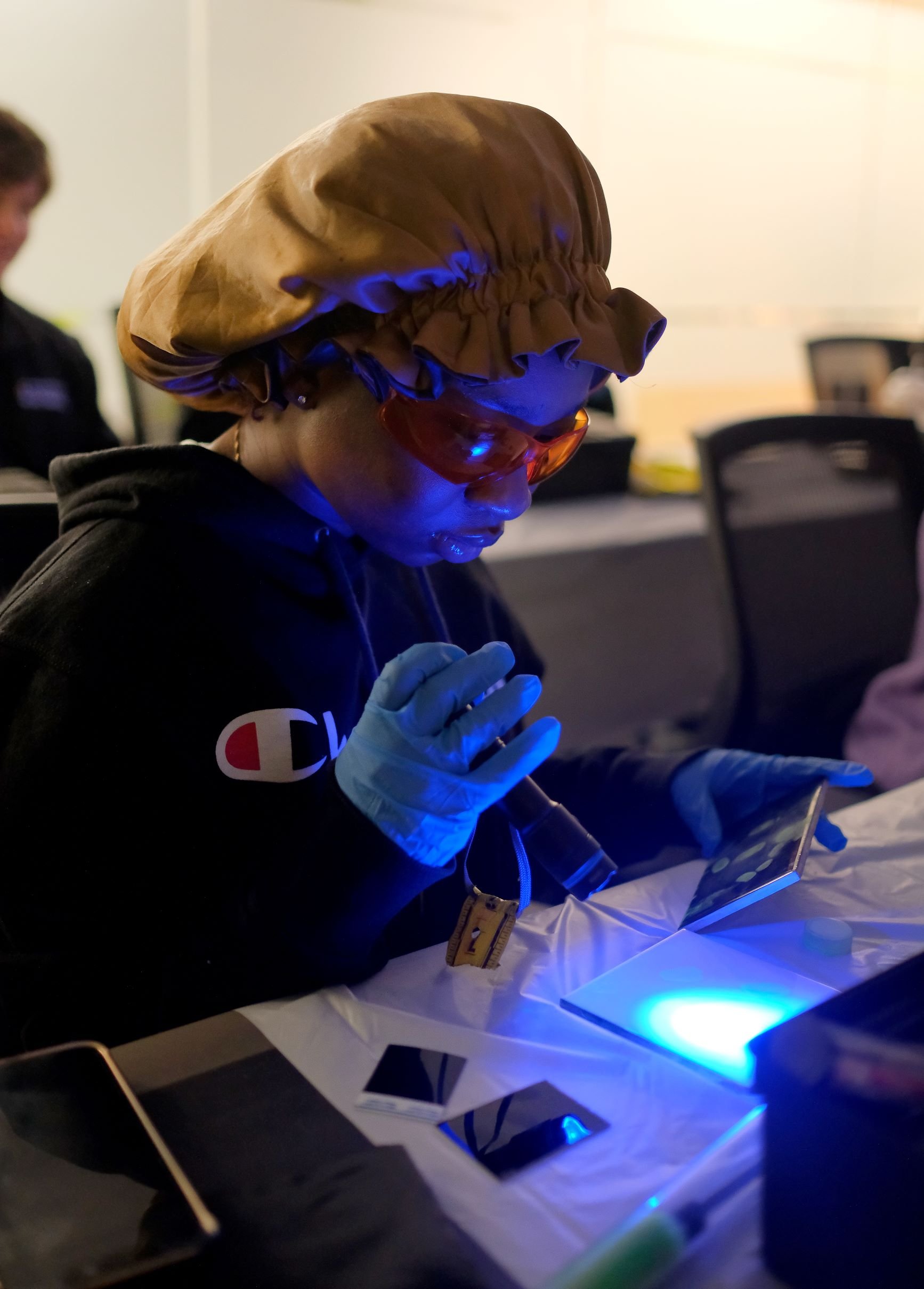 Criminal Investigation - Forensic Fingerprint Lab
