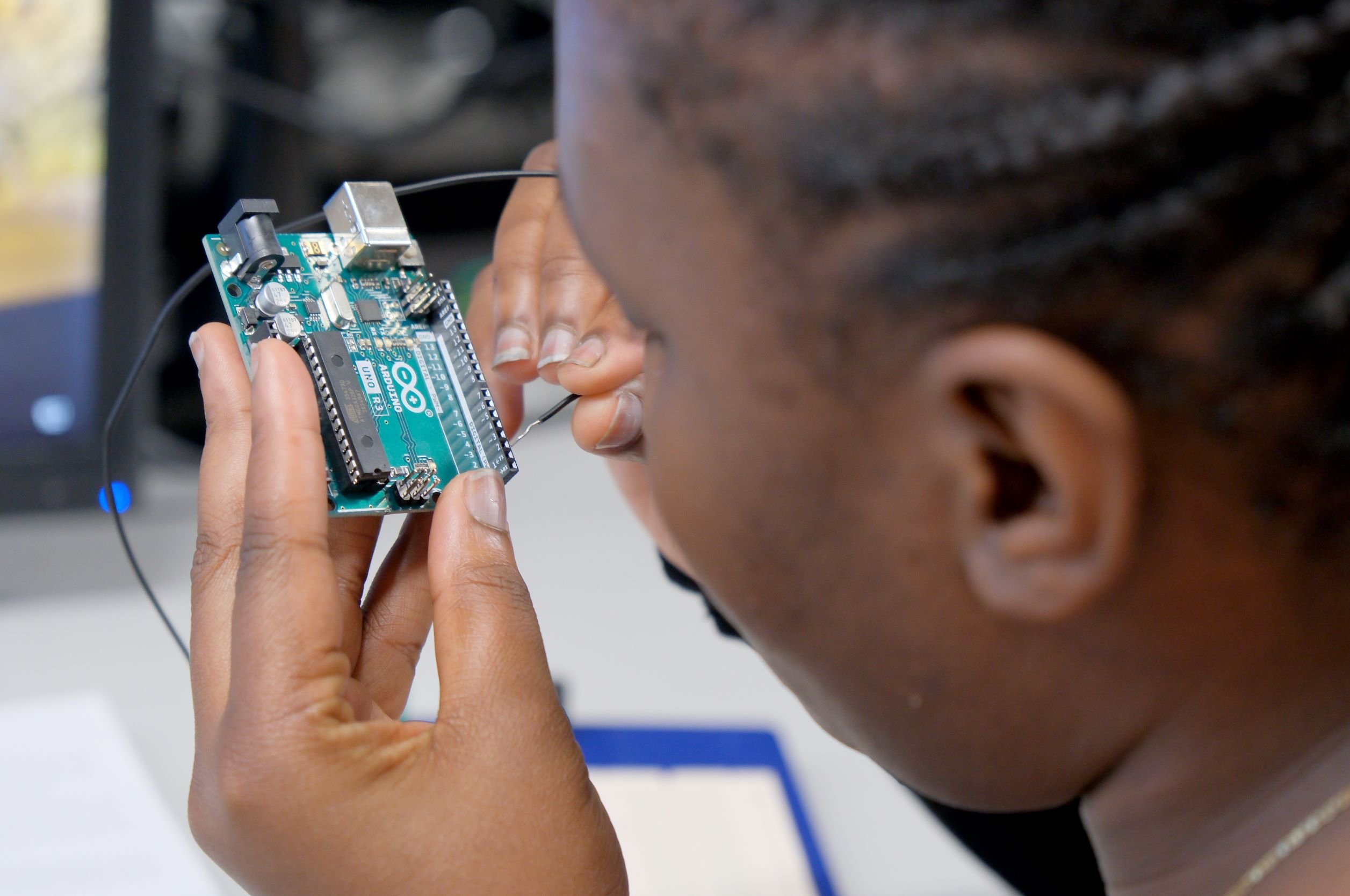 Around Campus - Micro Embedded Systems