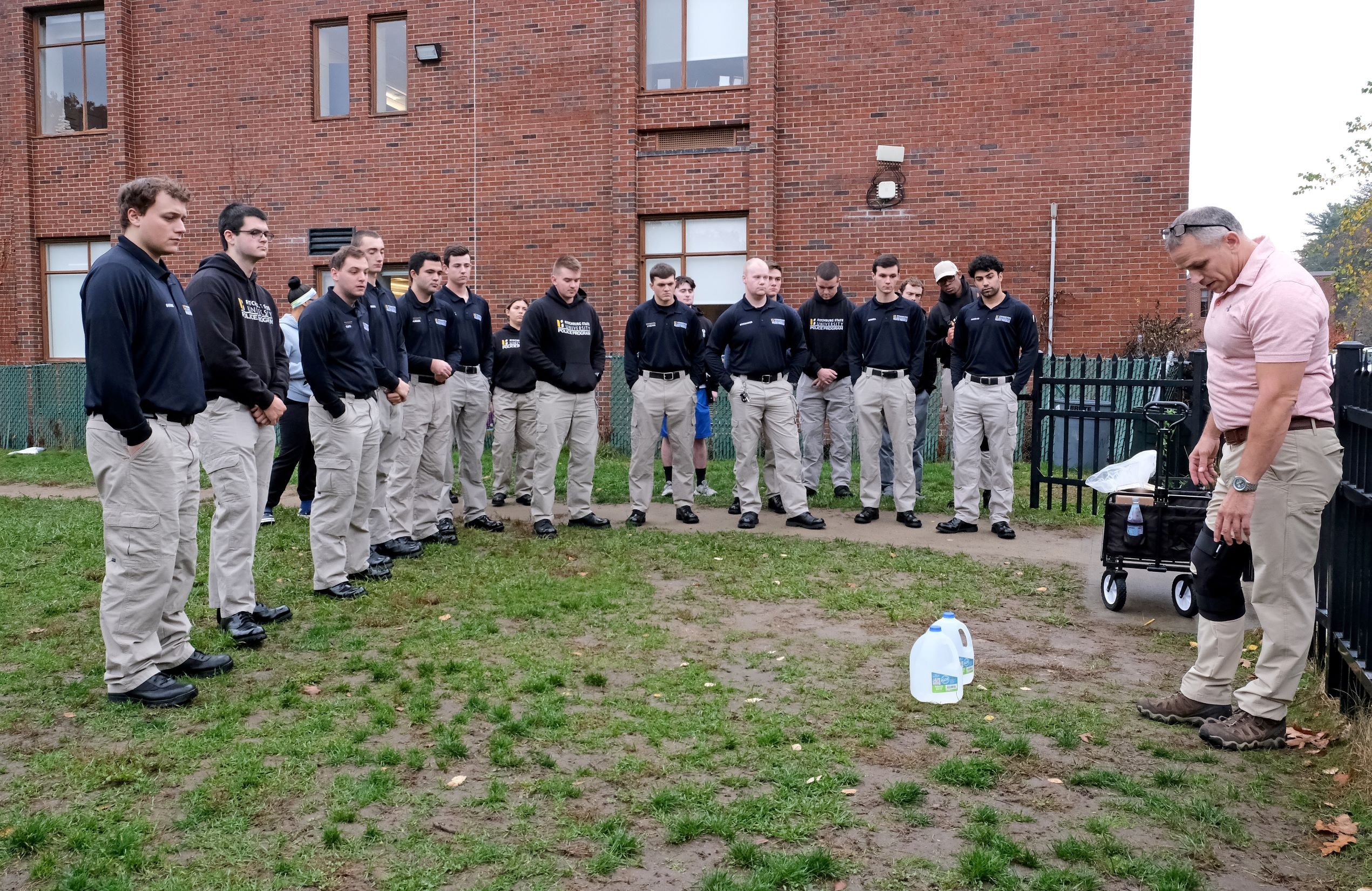 Around Campus - Criminal Investigation, Footprint Lab