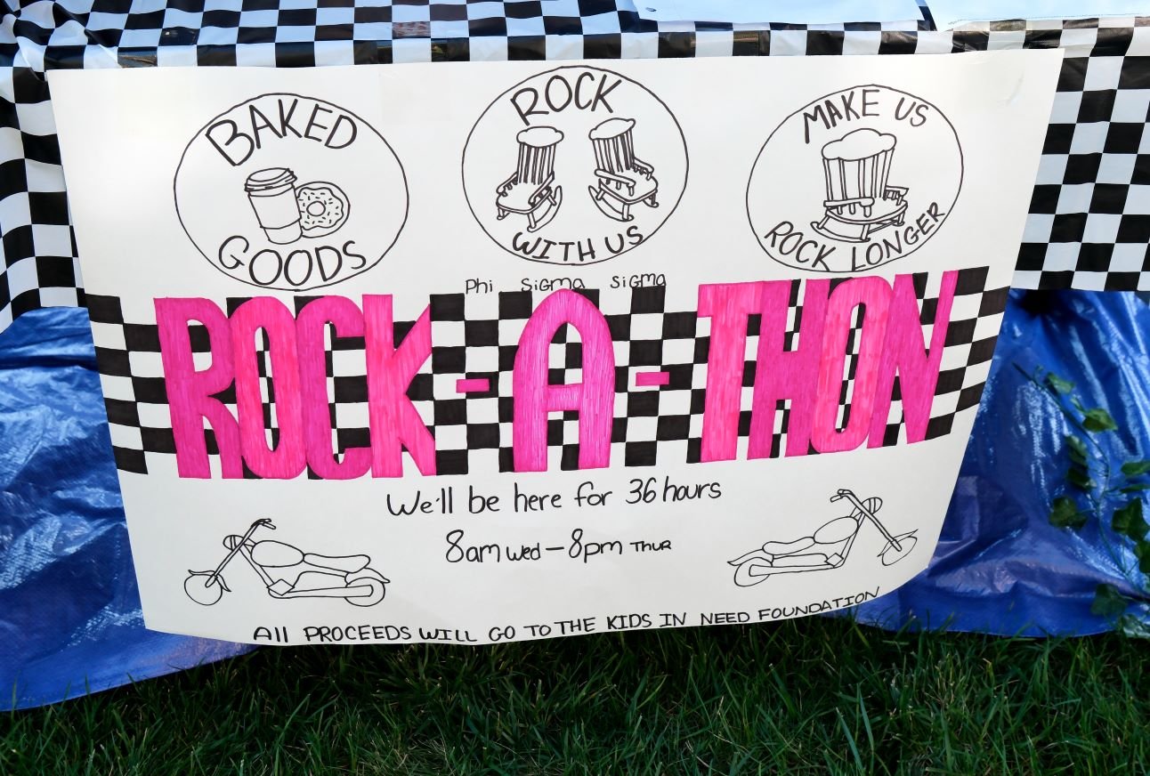 Greek Life: Phi Sigma Sigma Rock-A-Thon