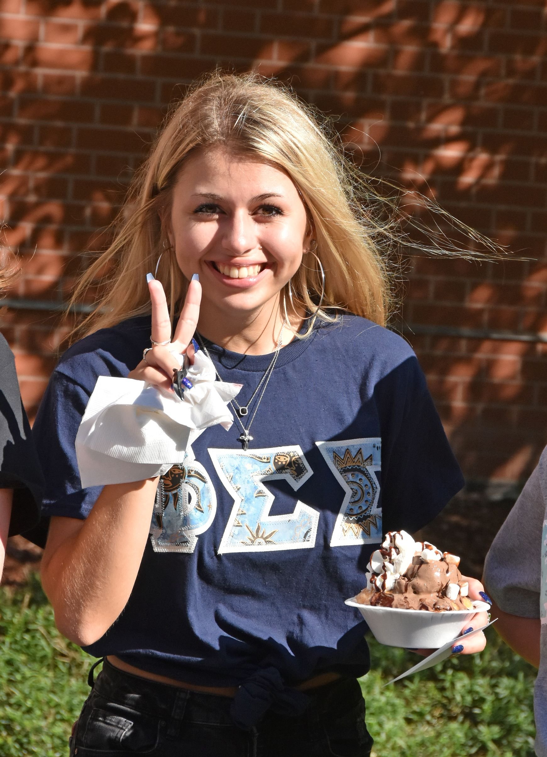 Meet the Greeks and Doughnut Sundaes