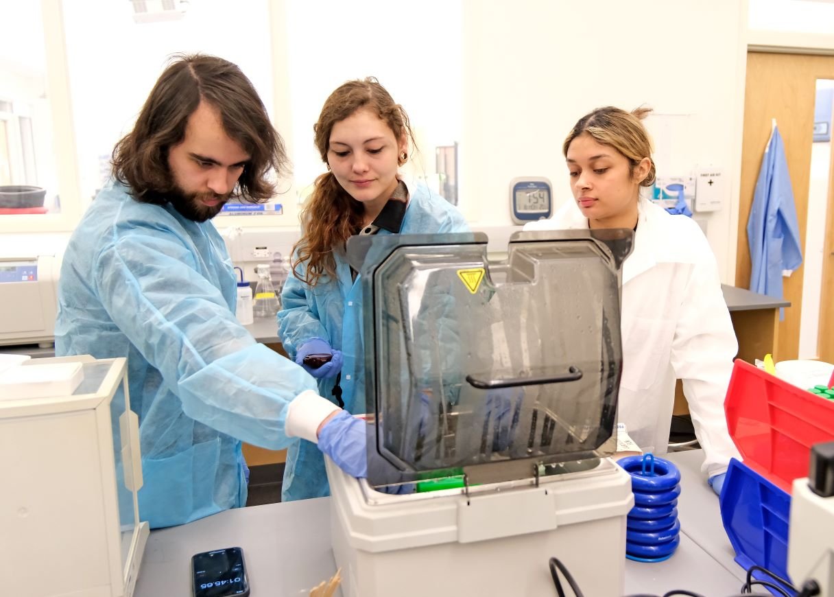 Around Campus - Cell Culture Techniques