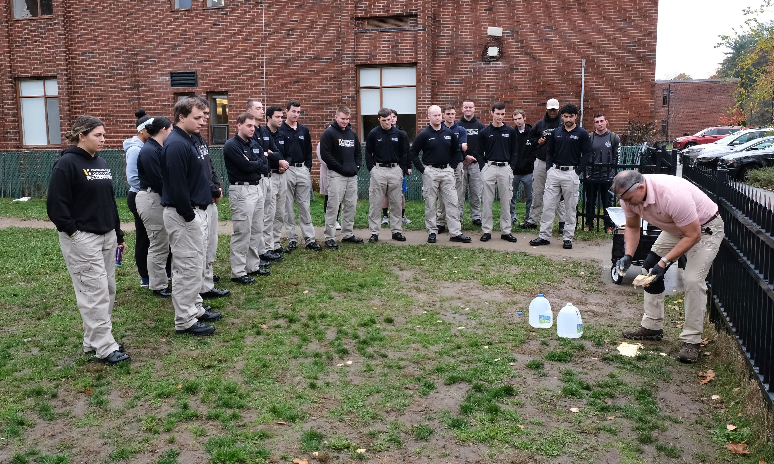 Around Campus - Criminal Investigation, Footprint Lab
