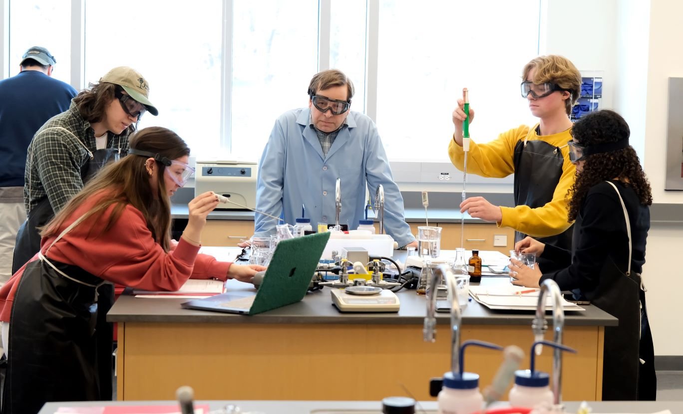 Around Campus - General Chemistry II Lab