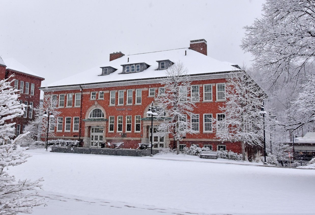 February Snow Makes Campus a Winter Wonderland